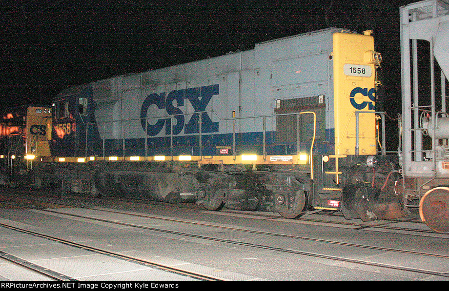 CSX GP15-1 #1558 on Q438-05